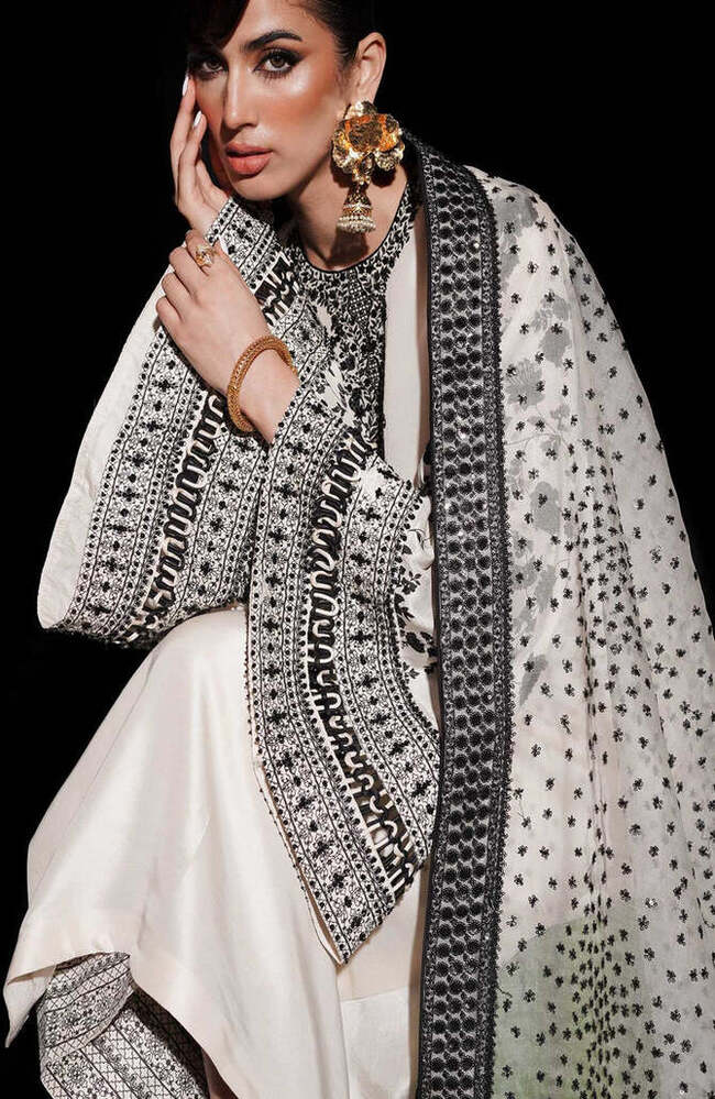 Luxury Pakistani Suits & Wedding Bridal Wear – Bilal Garments ...